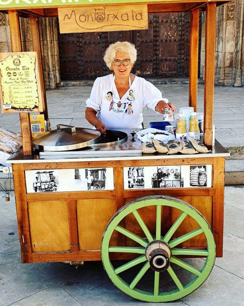 Tradición a bordo del carrito de Món Orxata - Almanaque Gastronomico
